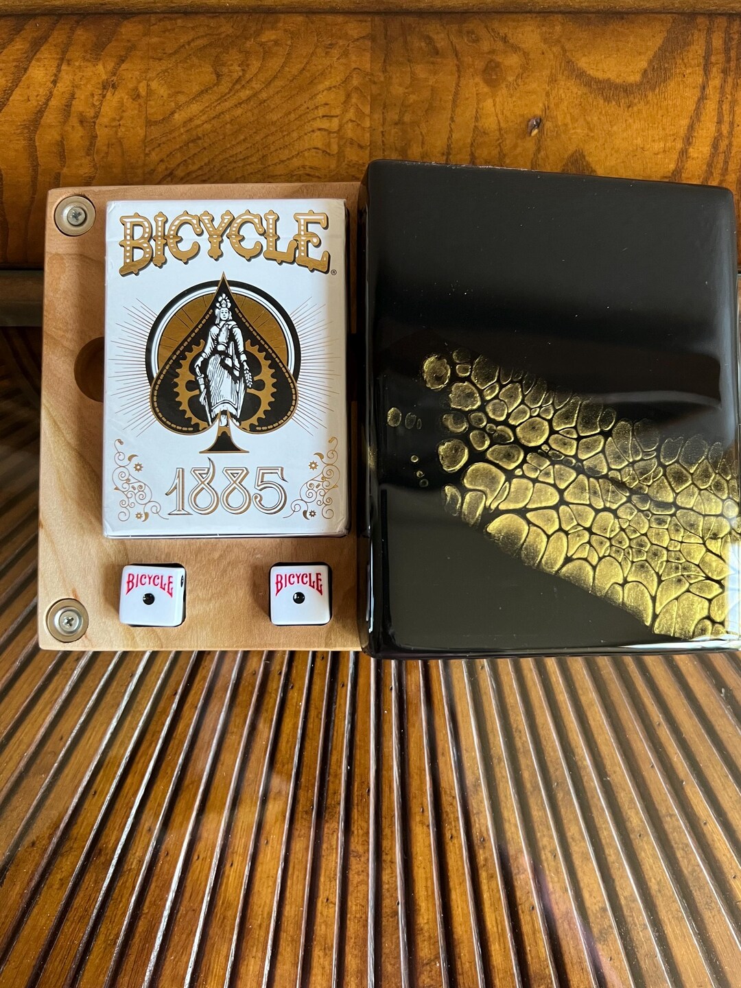 Magnetic Playing Card Box (black/gold) - Etsy