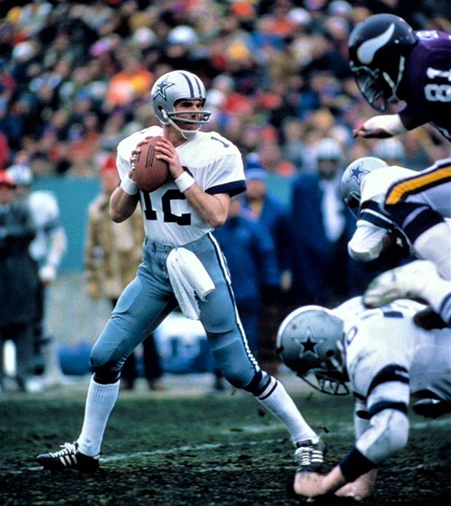 Breathtaking and Dramatic Roger Staubach Iconic 70's | Etsy