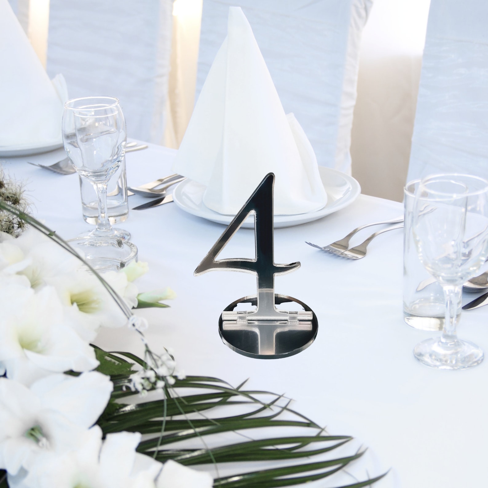 Table Number Stands in Acrylic Mirror and Solid Colours - Etsy UK