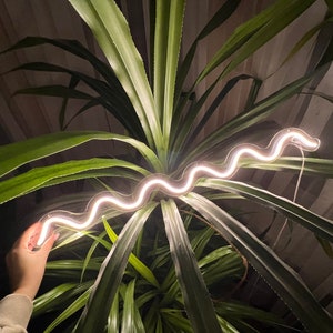 Neon Squiggle Light- Led Wave Neon Sign, Neon Sign Bedroom,neon Light ...