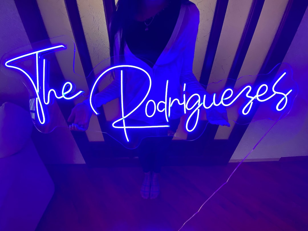 Custom Wedding Neon Sign Light Surname - Sign for Backdrop, Outdoor ...