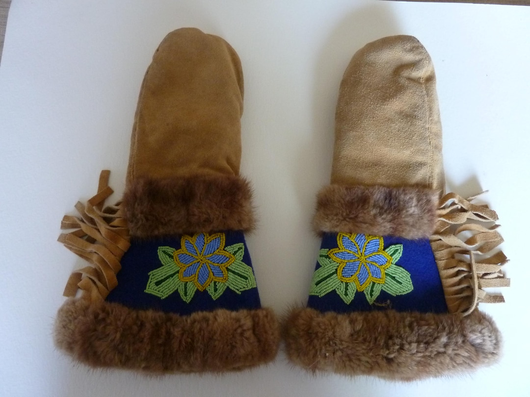 Vintage Native American Beaded Fur Trimmed Leather Gauntlets - Etsy