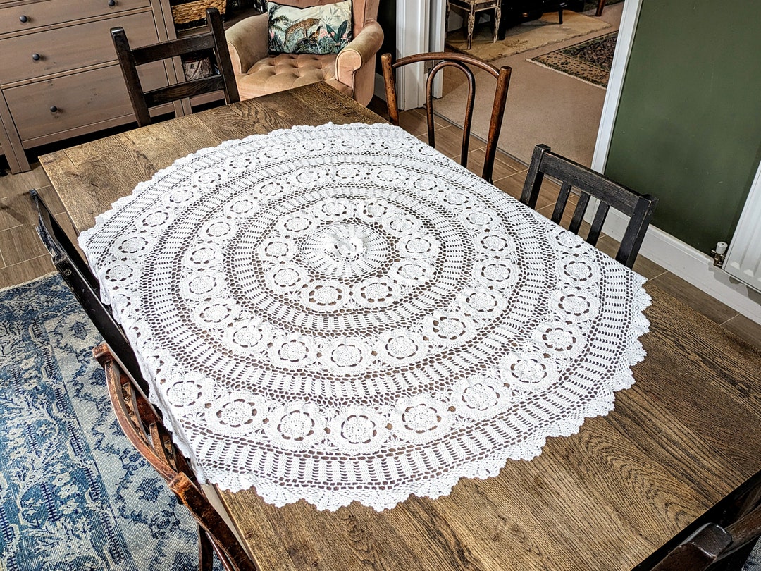 Vintage Round Crochet Tablecloth. 1950s Circular Cotton Crochet ...