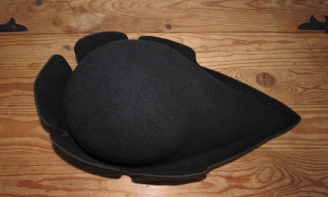 Felt medieval hat Archers hat Medieval cap bycocket | Etsy