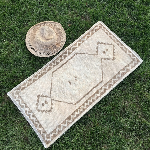 Small Rug - Etsy