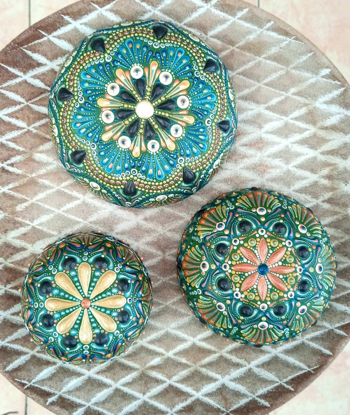 Set of 3 Mandala Stones Mandala Dot Art Painted Stones | Etsy
