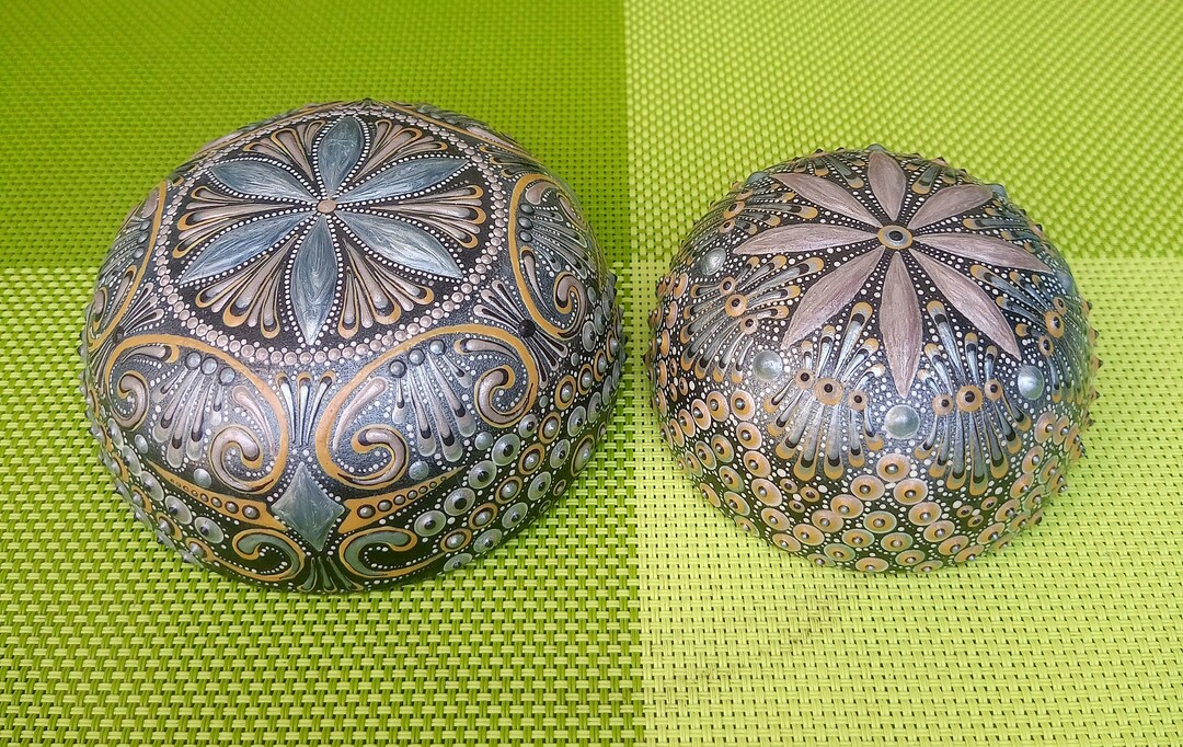 Electrum, Set of 2, Hand Painted Mandala, Mandala Stones, Mandala Rocks ...