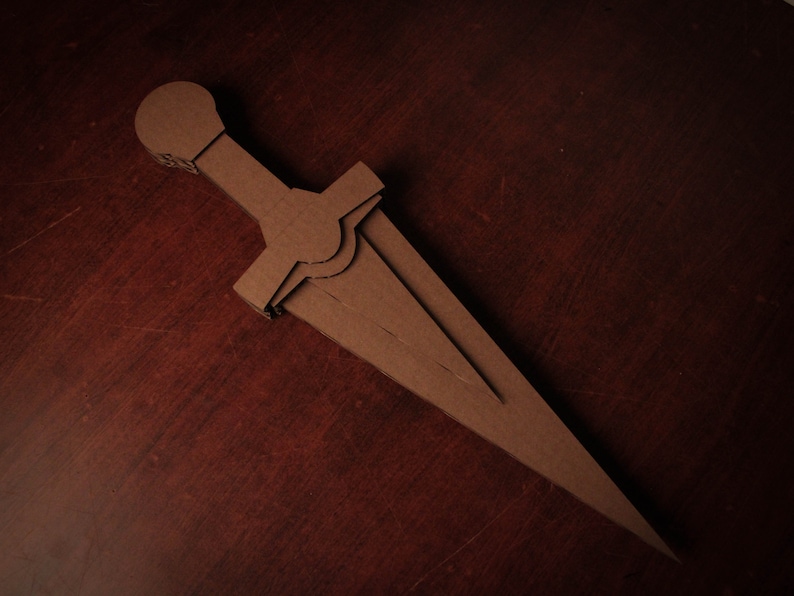 Scalepiercer Short Sword || PDF Printable Pattern Cardboard Sword, Toy ...