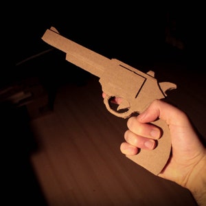 A Revolver Named Amigo || PDF Printable Pattern Cardboard Pewpew, Toy ...