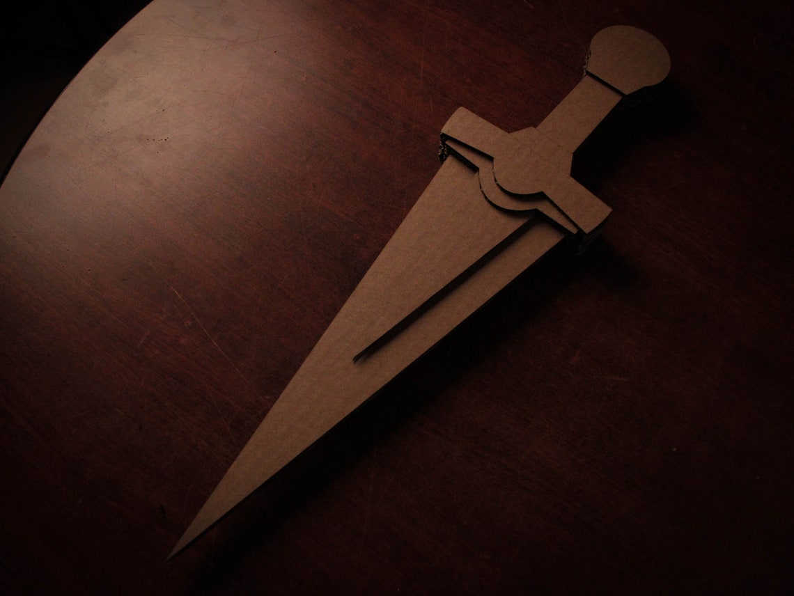 Scalepiercer Short Sword || PDF Printable Pattern Cardboard Sword, Toy ...