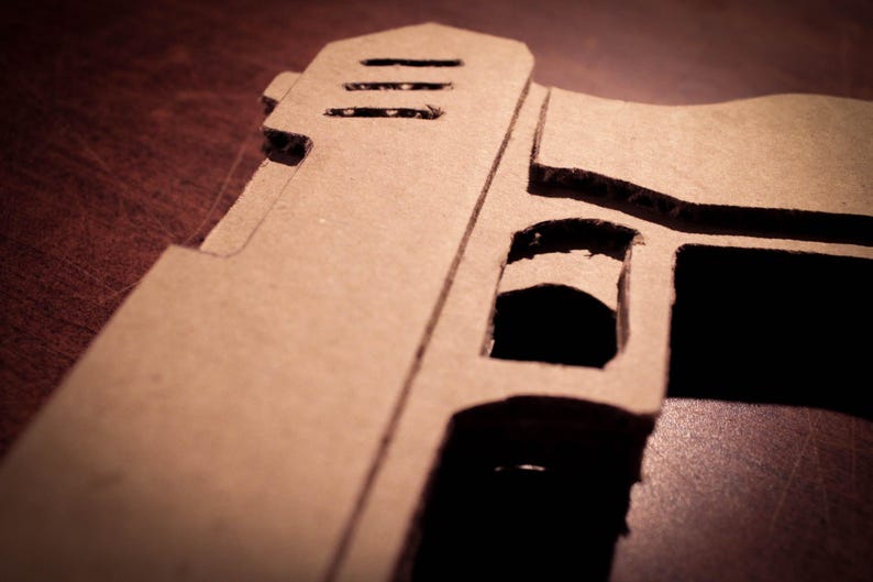 Spybuster Pistolet || PDF Printable Pattern Cardboard Pewpew, Toy ...