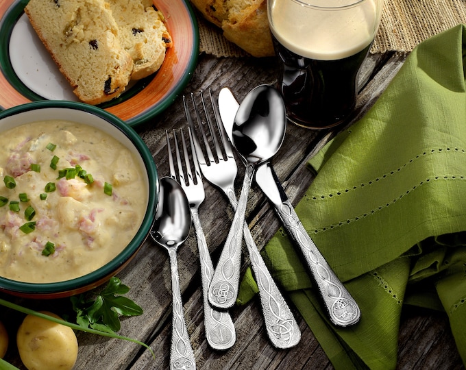 Silver Plated Flatware Set by Old Company Plate, Signature Pattern ...