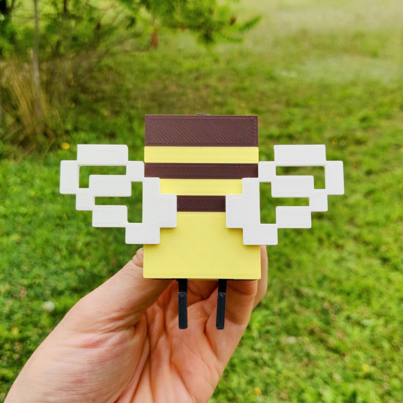 MINECRAFT BEE FIGURE 3D Printed Figure Unofficial | Etsy