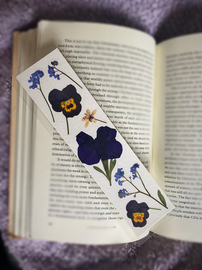 Real Pressed Flower Laminated Bookmarks - Etsy