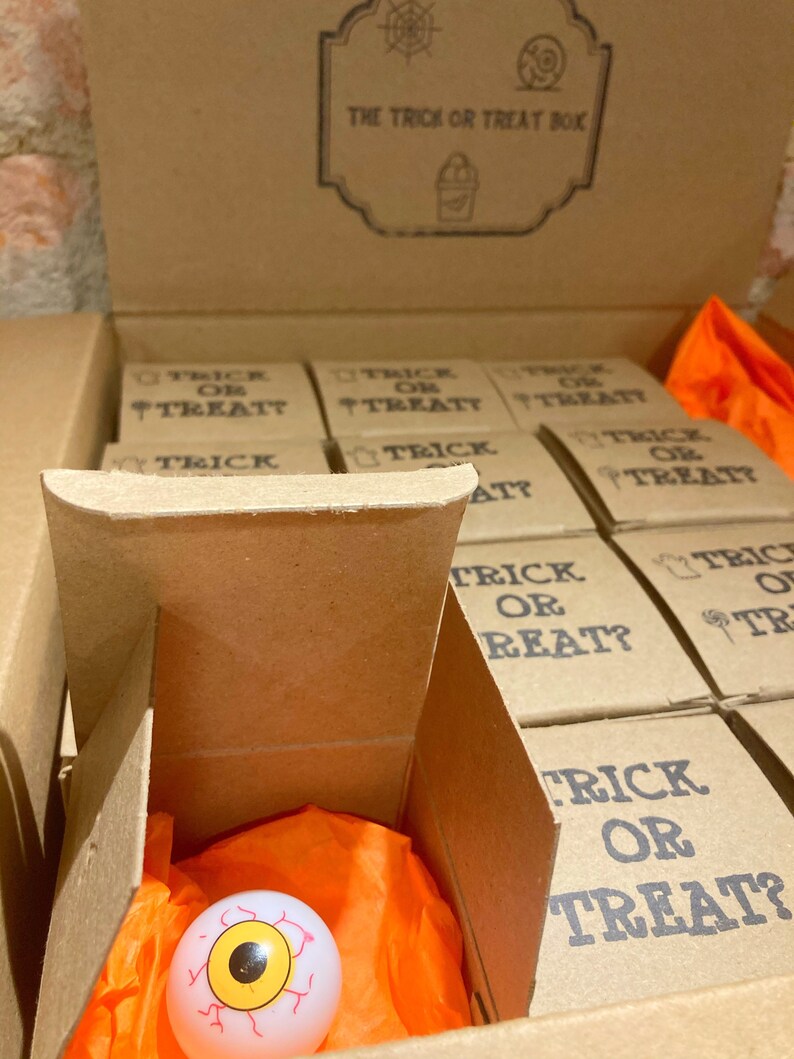 The Trick or Treat Box: A Family Game | Halloween Gift | Safe Halloween ...