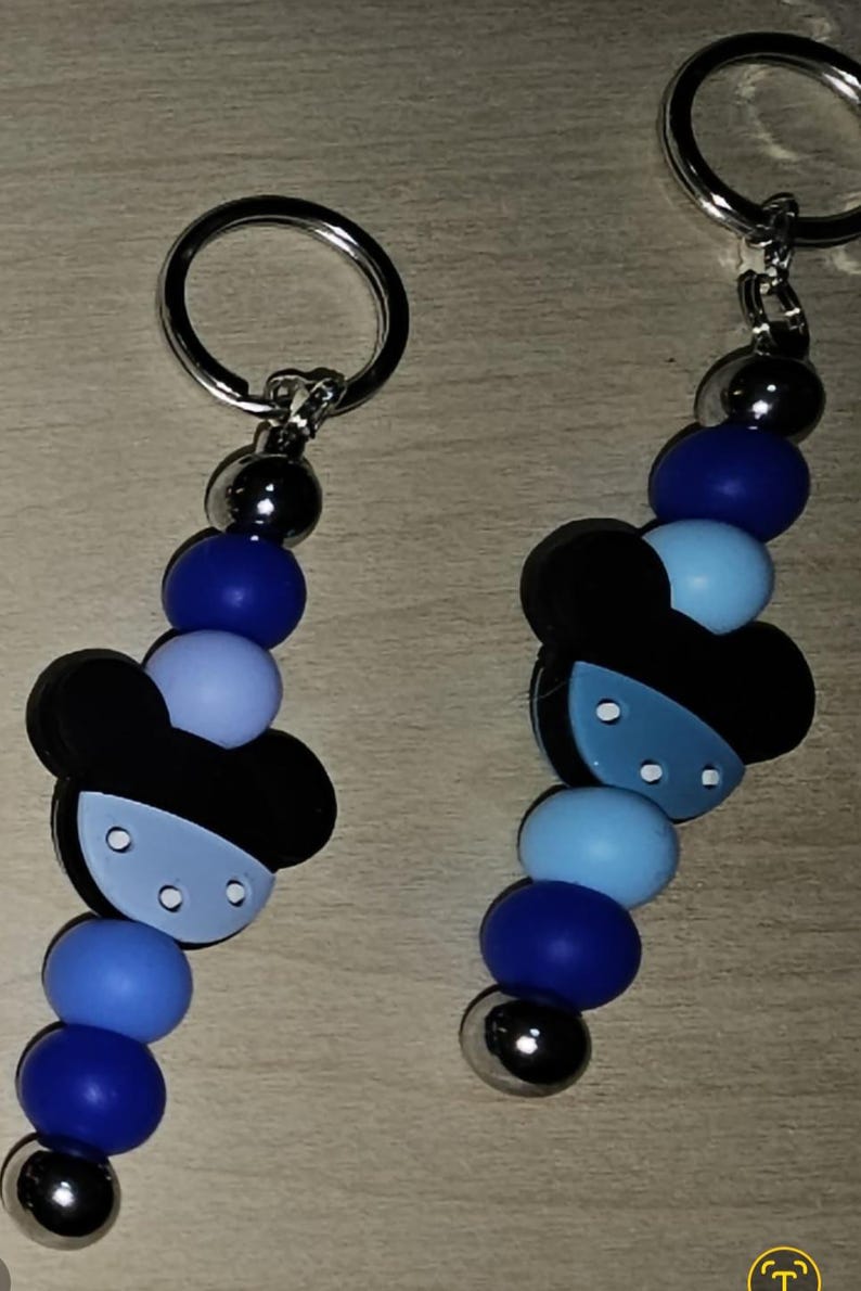 Mouse Character Zipper Pulls or Keychains - Etsy
