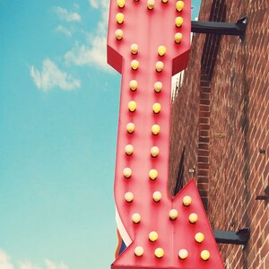 LED Light up Arrow Sign - Custom Metal Marquee Directional Sign ...