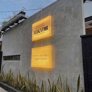 Custom Business Light Box Signboard,custom LED Acrylic Light Box ...