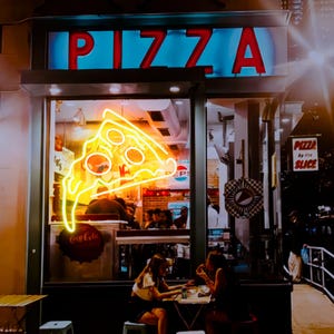 Pizza Neon Sign | Food Led Neon Light | Restaurant Neon Wall Decor ...