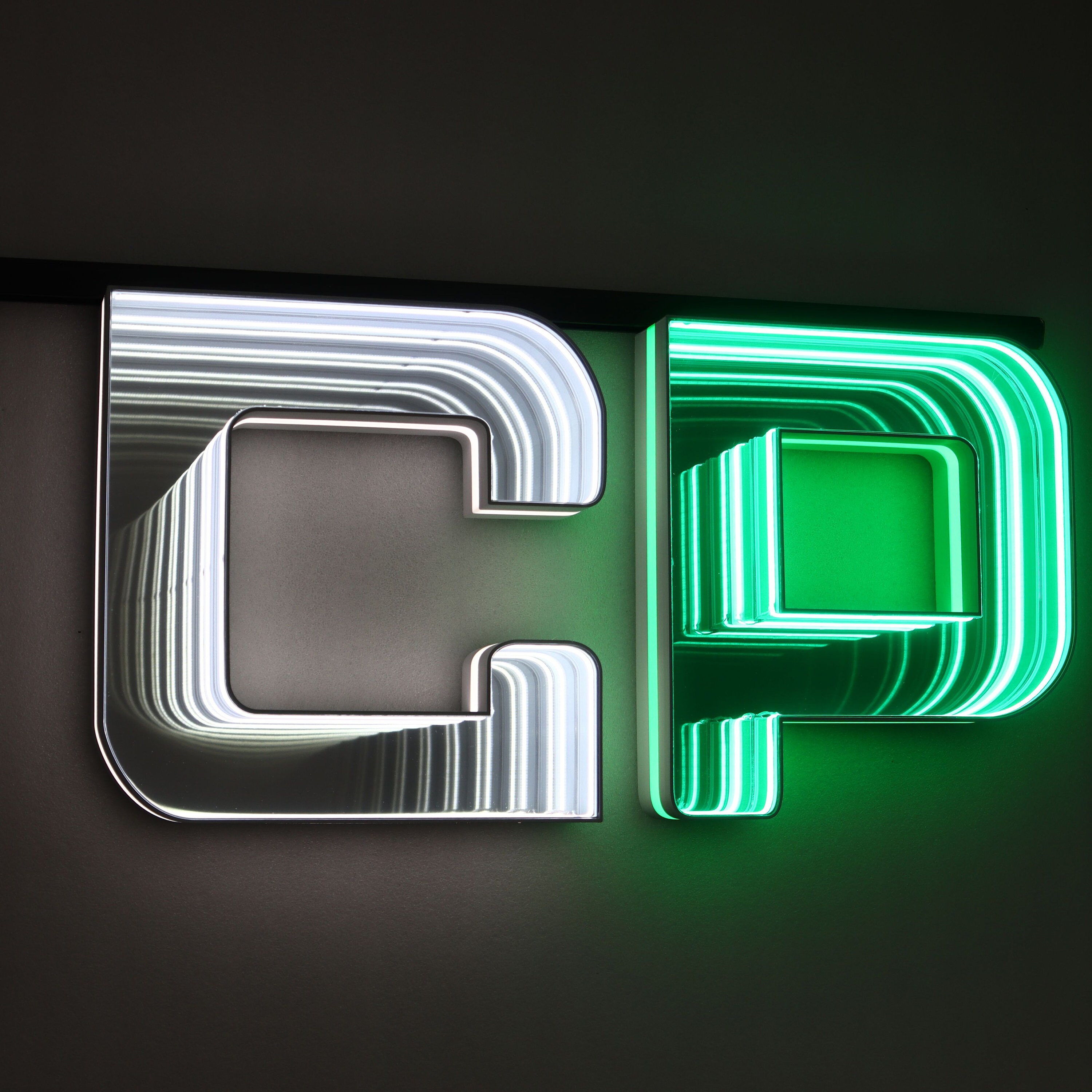 Custom Infinity Mirror Logo Sign,custom Infinity Mirror LED Track ...