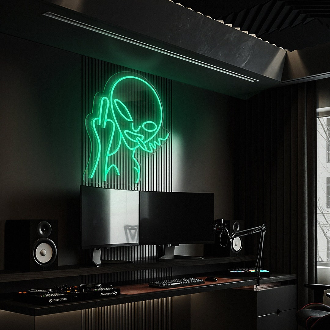 Alien Neon Sign Funny LED Light Sign Alien Invasion Smokes Neon Lights ...