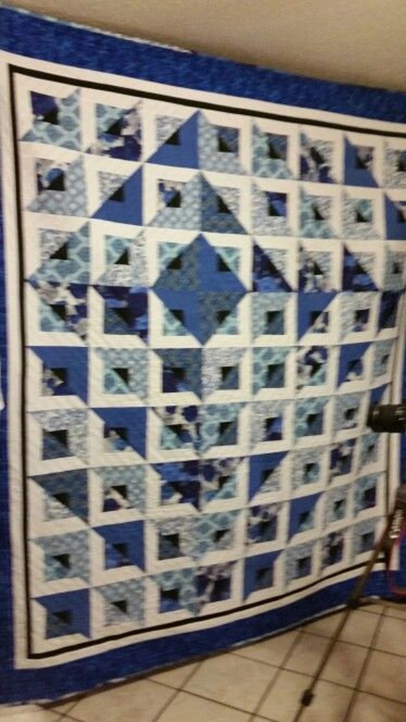 Radiant Quilt Pattern, A Fat Quarters Anonymous by Cozy Quilt Designs ...