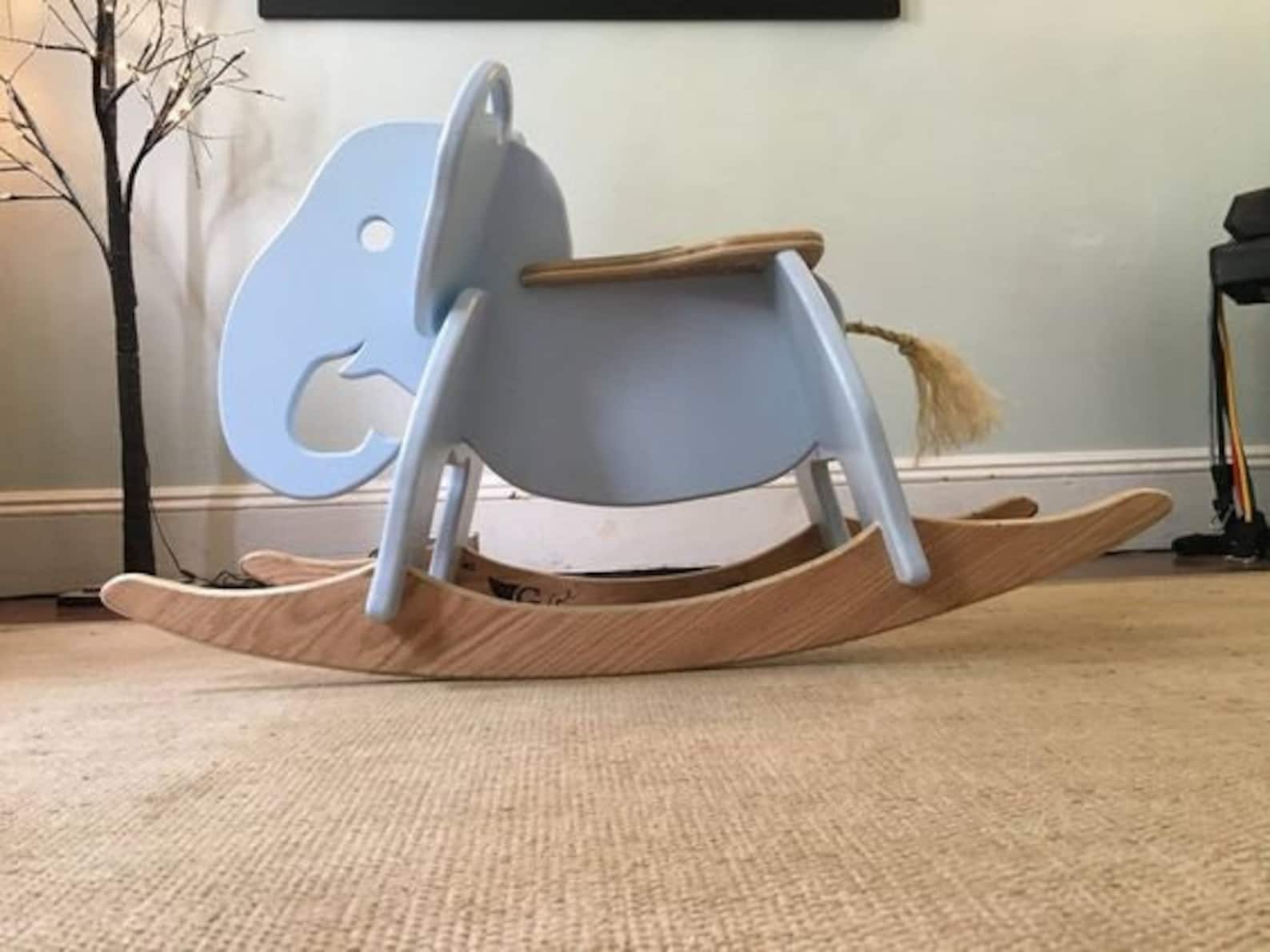 Beautiful Wooden Rocking Elephant, Archivos Digitales, Vector DESCARGA ...