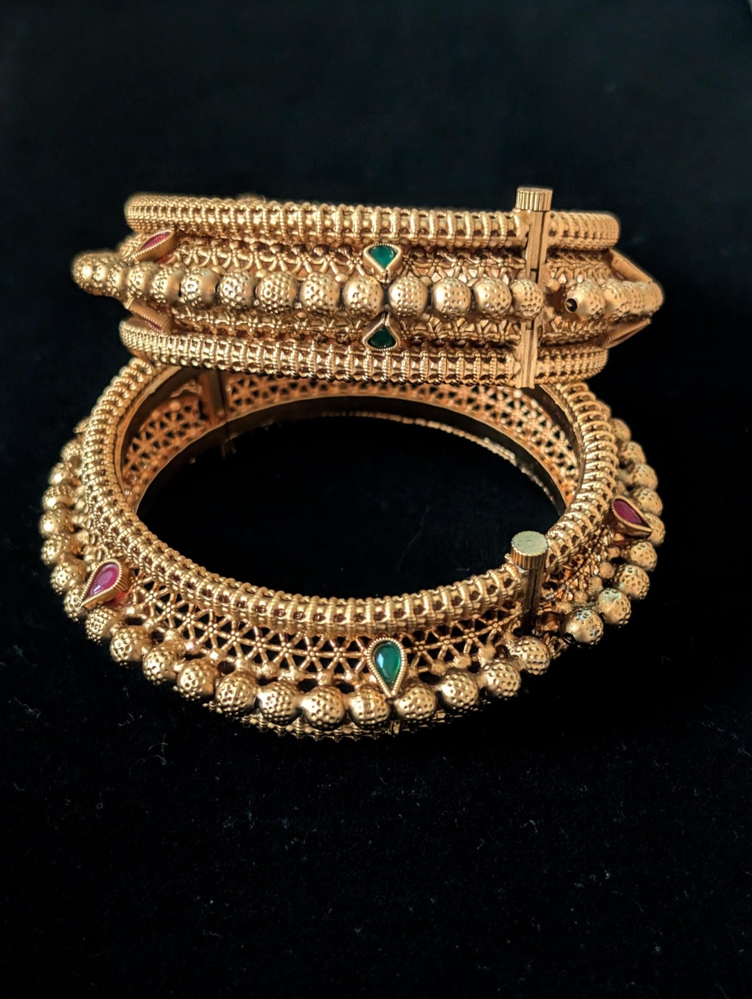 Openable Gold Kada Pair/ Indian Bangles/ Antique Gold Bangles/ Indian ...