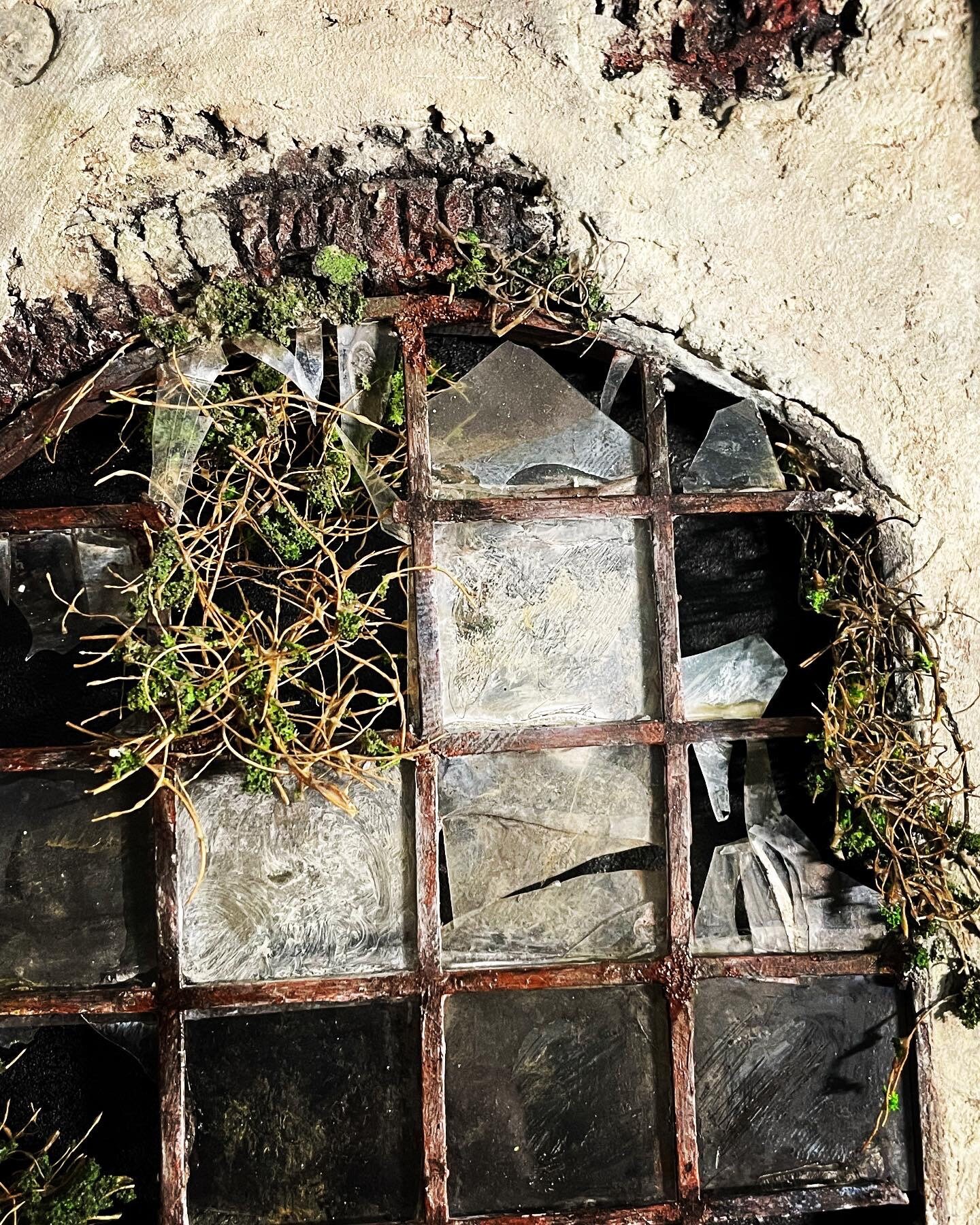 Abandoned Factory Window Diorama - Etsy