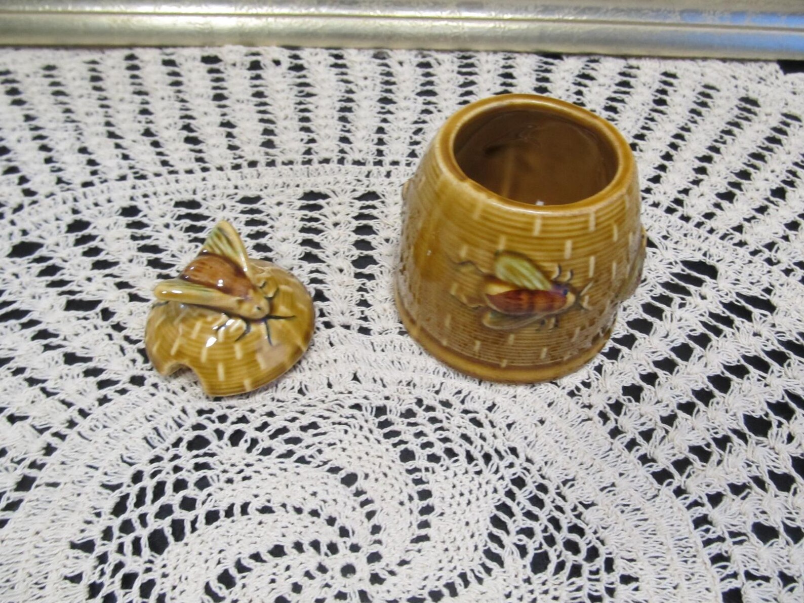 Vintage Honey Pot Decorated With Bees and a Lid With Hole for Honey ...
