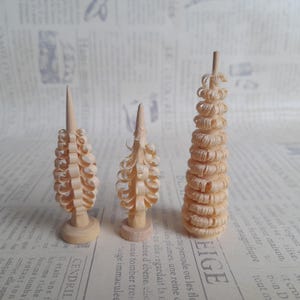 Vintage Erzgebirge Angels by Karl Max Dittmann, Trees and Carol Singers ...