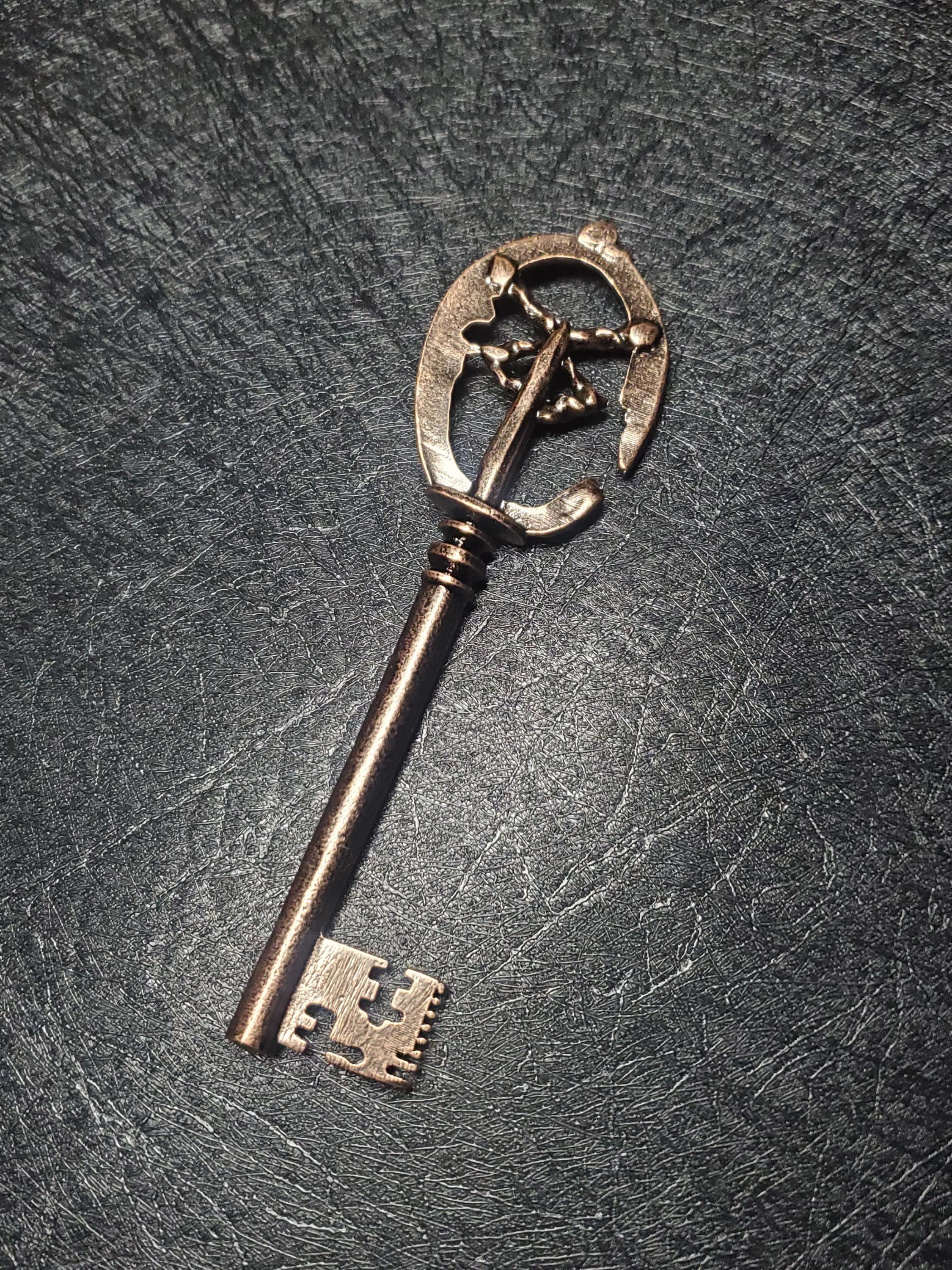 Re4:remake Hunter's Lodge Key [metal] - Etsy