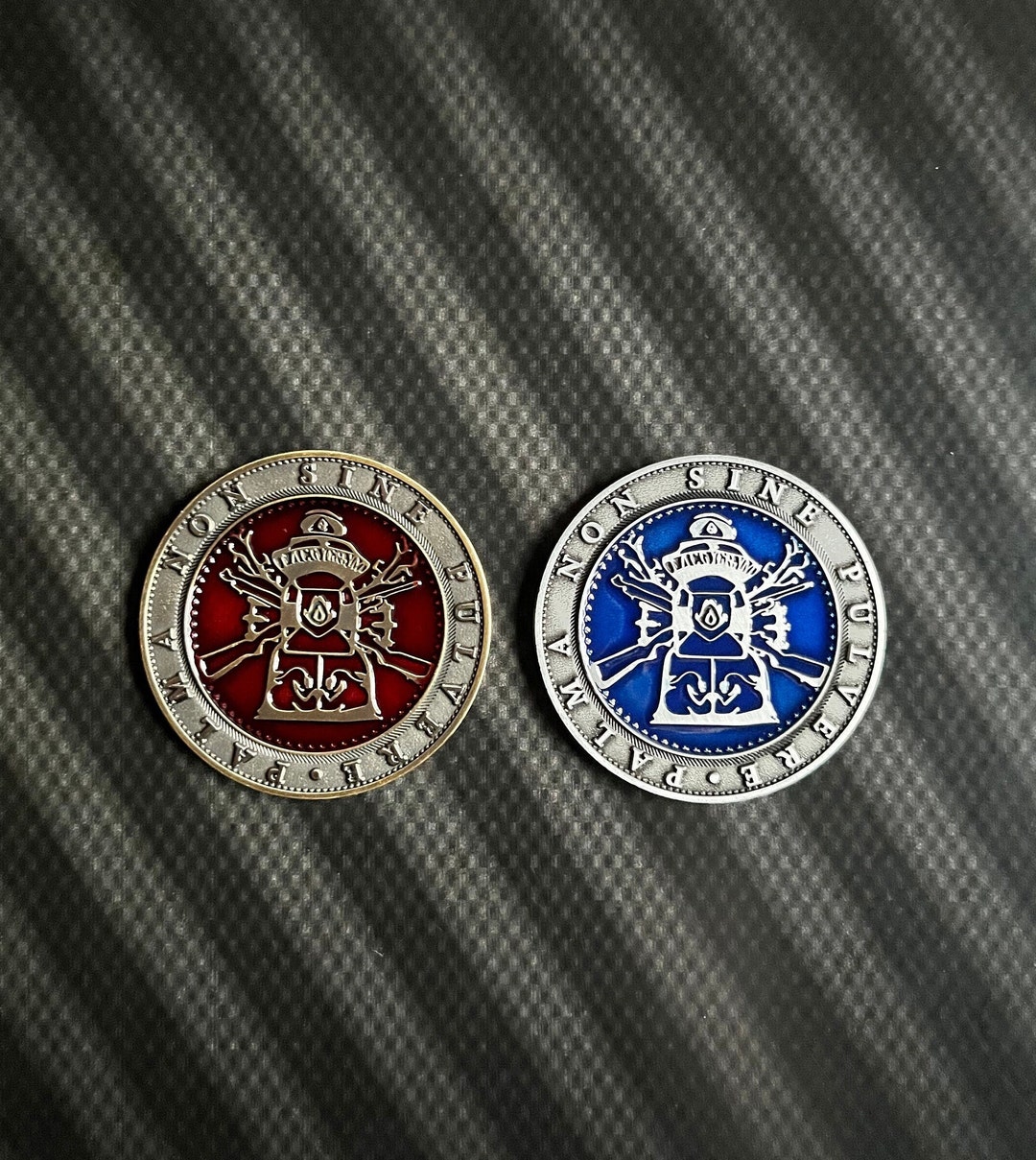 Resident Evil 4 Remake: Silver Gold Tokens - Etsy