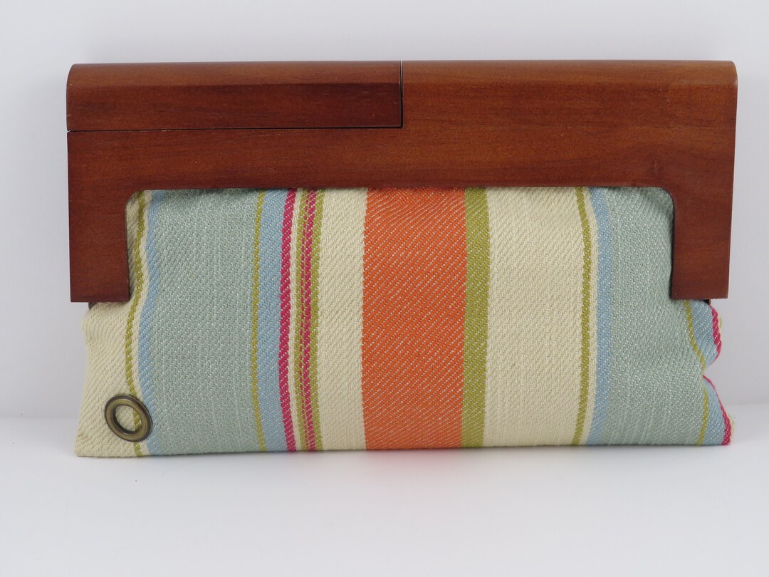 Willow Small Clutch - Etsy