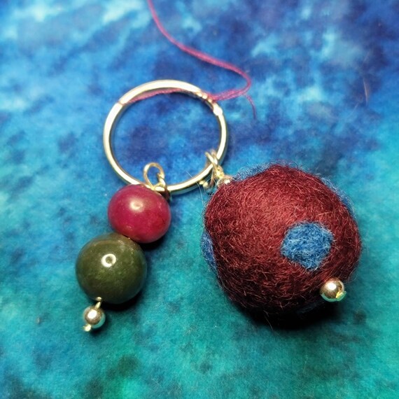 Felted Puff and Agate Keychain - Etsy