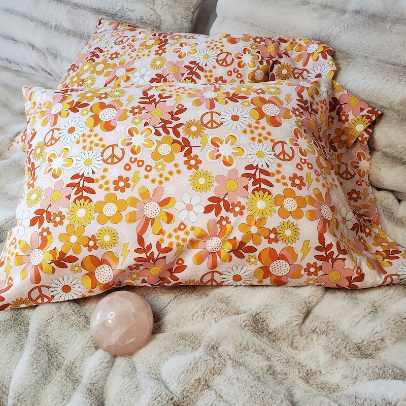 Retro Bedding - Etsy