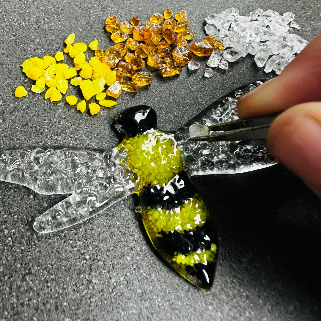 Fused Glass Bee Craft Kit: DIY Glass Art - Etsy
