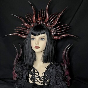 Demonic Headwear: Gothic Crown, Satanic Horns, Devil Cosplay, Fantasy ...