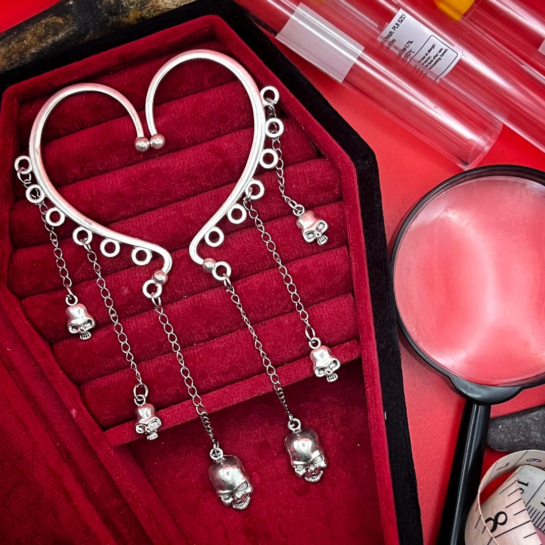 Skull Ear Cuff: Gothic Dangle Ear Wrap, Alt Cosplay Accessory - Etsy