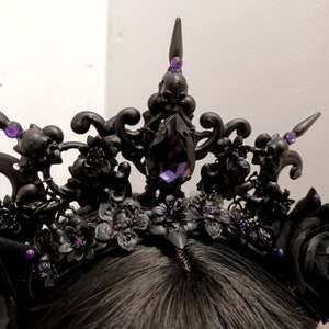 Morte Crown: Gothic Headwear, Goth Bride, Skull, Vampire, Baroque ...