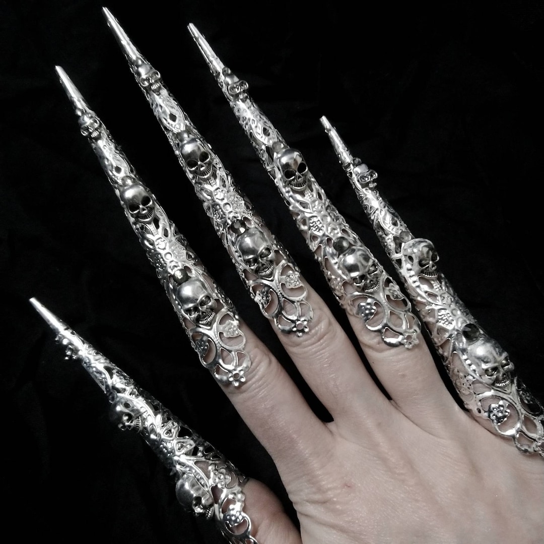 Necromancer Rings: Gothic Claws, Goth Jewellery, Vampire, Cosplay ...