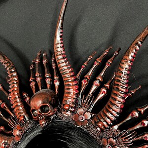 Demonic Headwear: Gothic Crown, Satanic Horns, Devil Cosplay, Fantasy ...