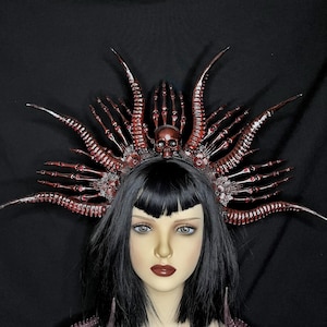 Demonic Headwear: Gothic Crown, Satanic Horns, Devil Cosplay, Fantasy ...