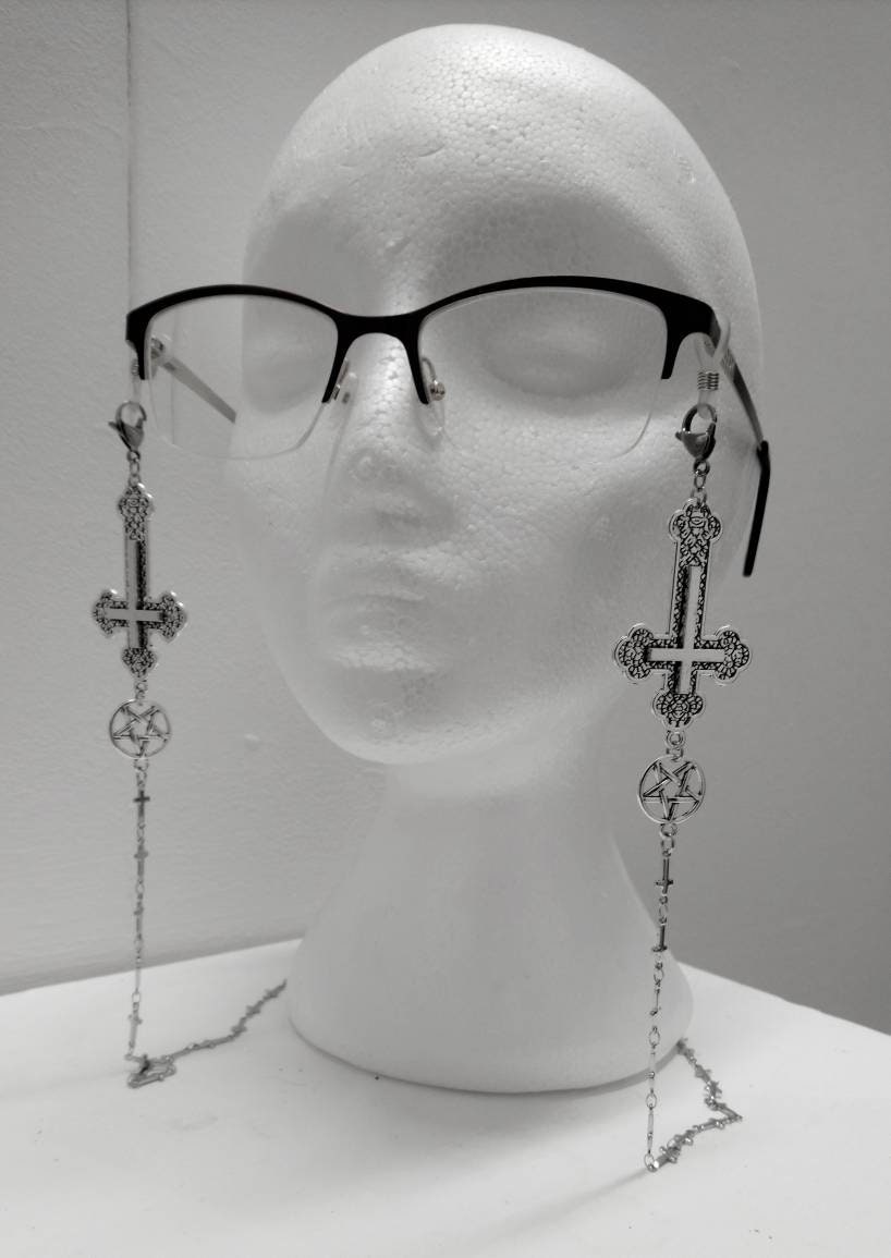 Satanic glasses chain: gothic chain goth eyewear Alt | Etsy