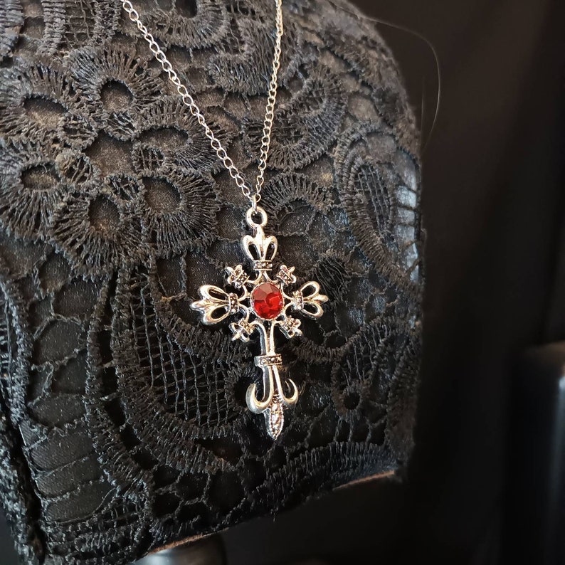 Lady Vamp Necklace: Vampire Pendant Gothic Cross Halloween - Etsy UK