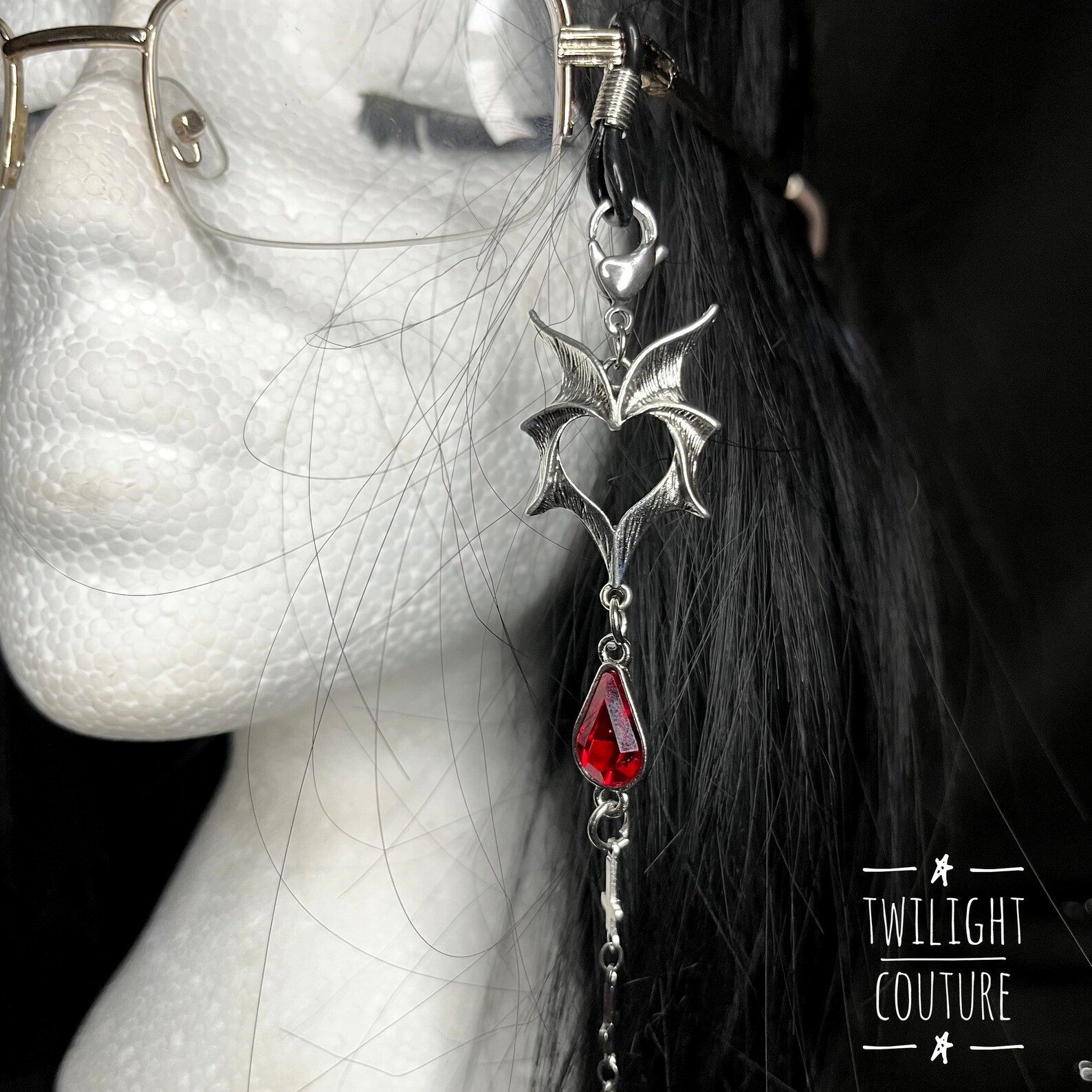 Bloodlust II : Bat Wing Glasses Chain, Gothic Vampire Eyewear - Etsy