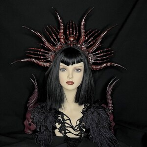 Demonic Headwear: Gothic Crown, Satanic Horns, Devil Cosplay, Fantasy ...