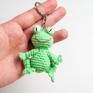 Frog Keychain Crochet Pattern. Frog Pattern. Toad Pattern. Amigurumi ...