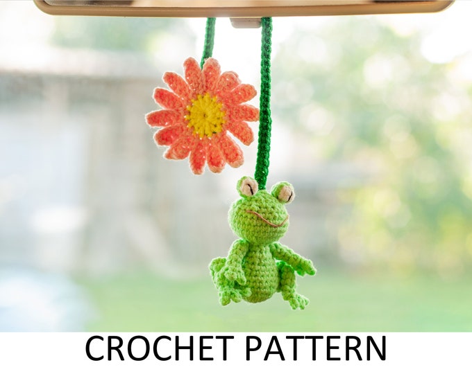 Chicken Bookmark Crochet Pattern | Amigurumi PDF Pattern - Etsy Canada