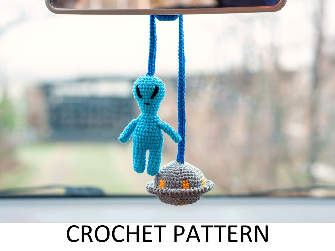 Alien and UFO Crochet Pattern. Astronaut Crochet Car Hanger. Cosmonaut ...